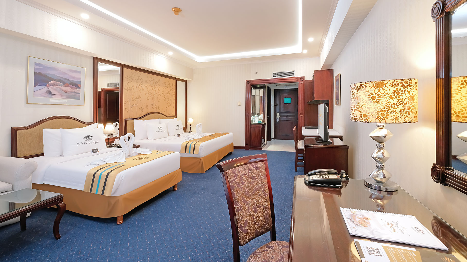 Executive Family - Sunlake Waterfront Resort & Convention